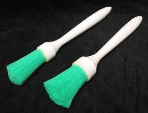 Product Detail (Large Green Nylon Grease Brush)